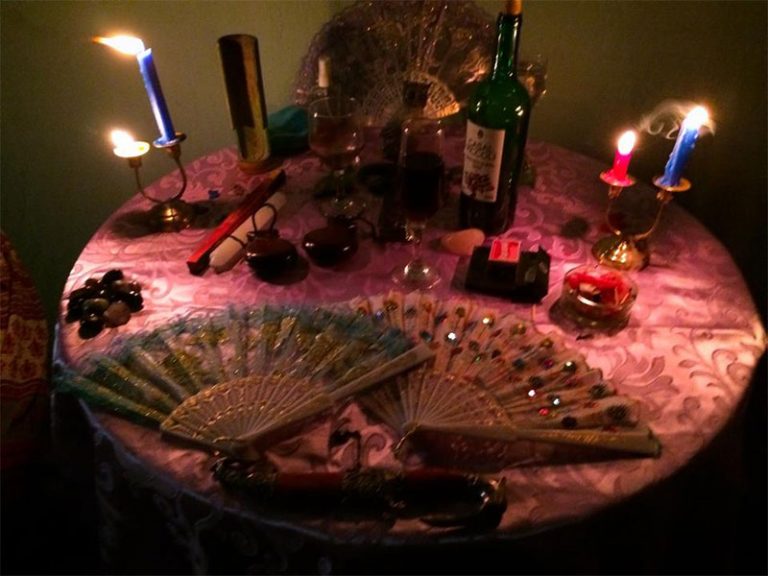 Gypsy Trance Rituals in Brazilian Umbanda Religion | Sounds and Colours