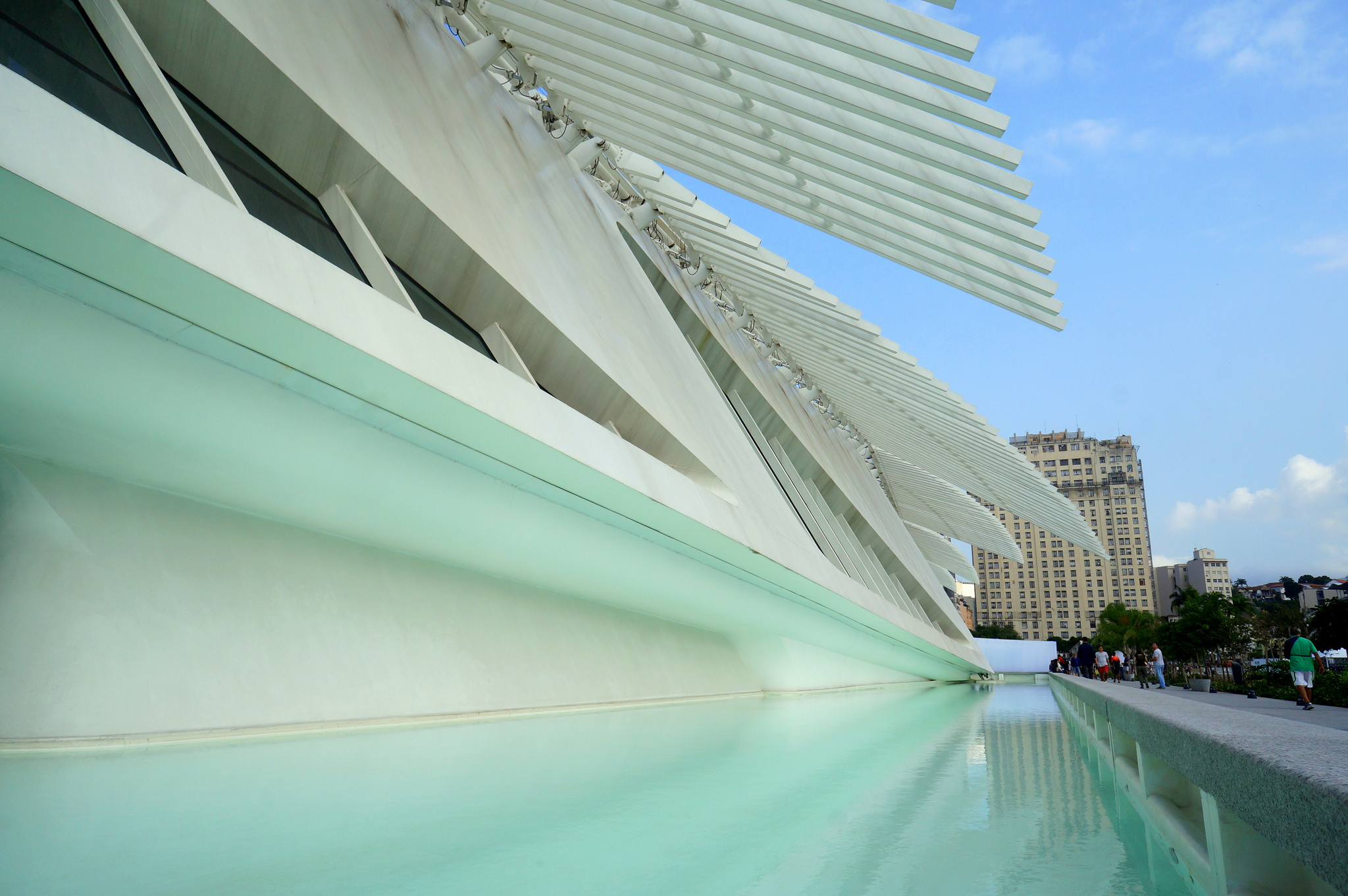 5 Cool Ways Museums Have Adapted to Modern Times | Sounds and Colours