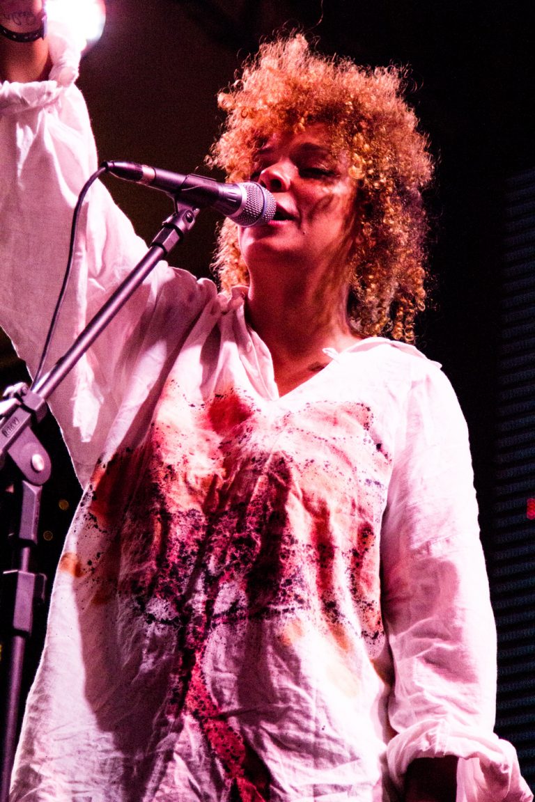 Music and Politics Collide in Amanda Moraes' Photos of Brazil's ...